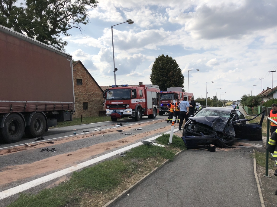 Dopravní nehoda – HASIČI VYSOKÉ MÝTO